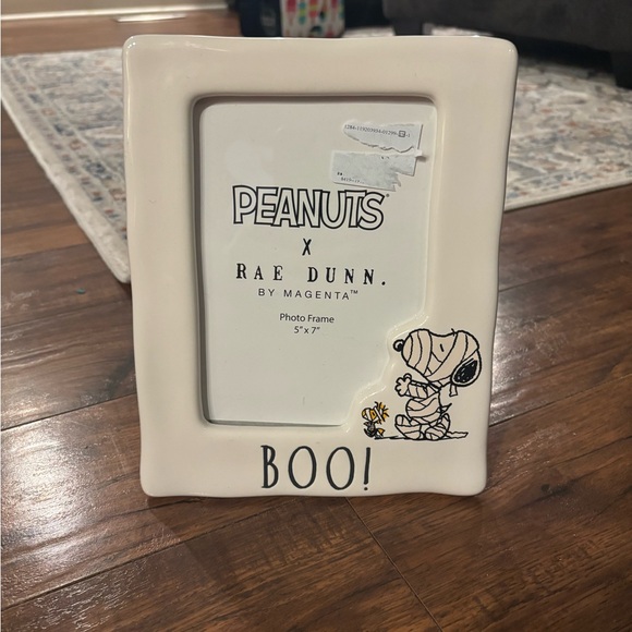 Rae Dunn | Accents | Rae Dunn Peanuts Snoopy Mummy 5x7 Boo Cream Frame ...